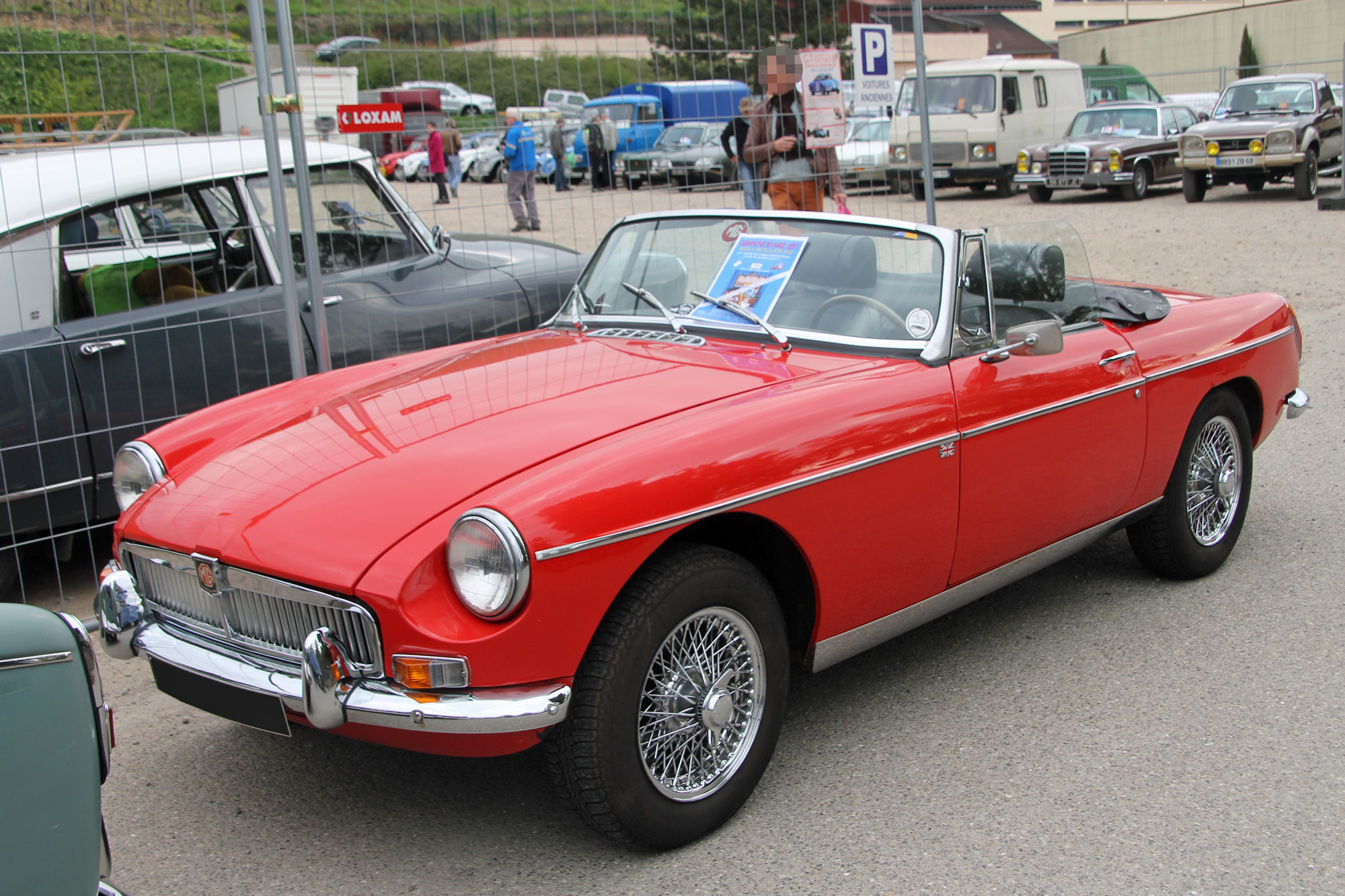 Description du véhicule MG MGB GT - Encyclopédie automobile Encyclautomobile.fr