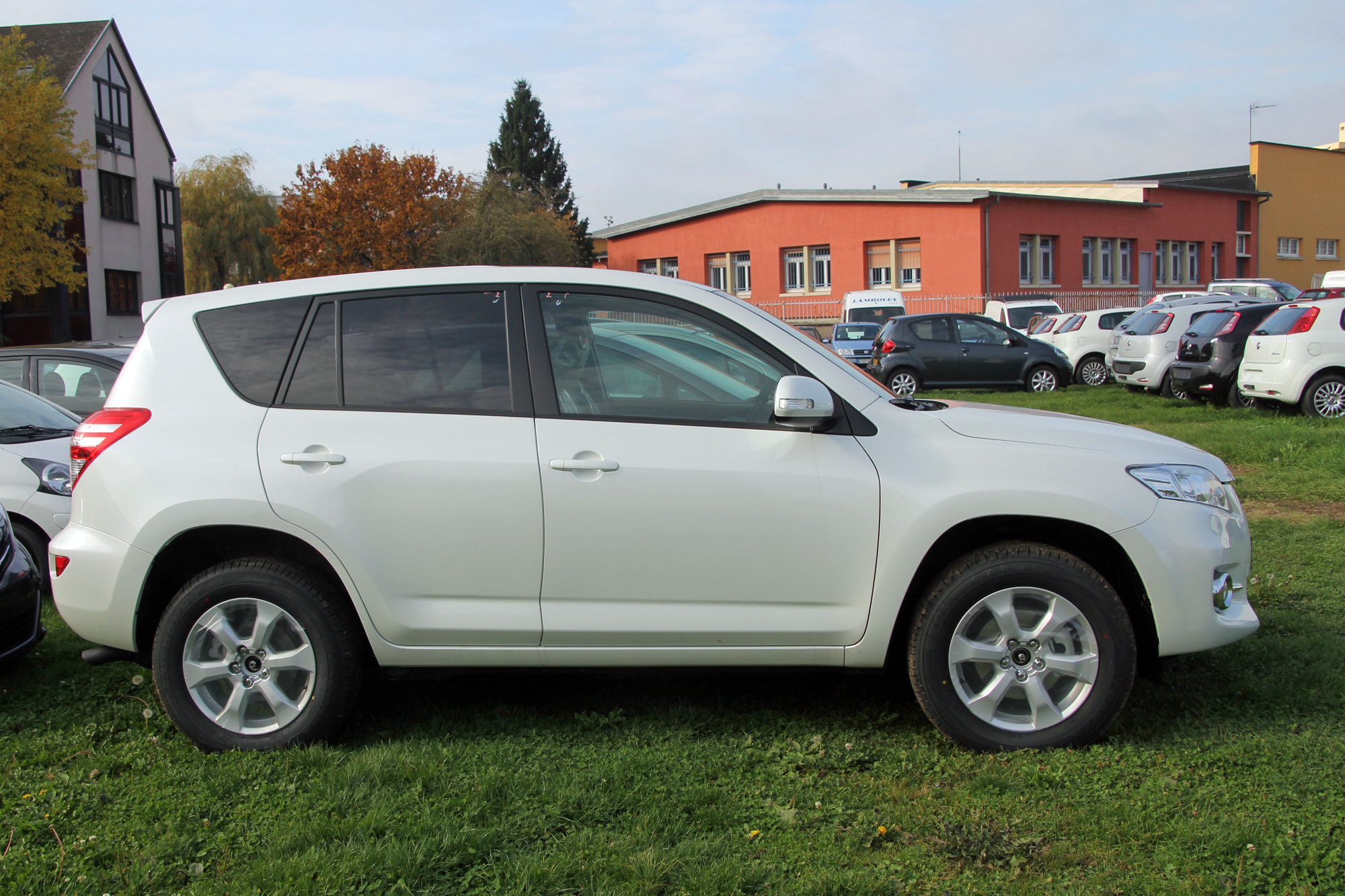 Description du véhicule Toyota Rav4 3 - Encyclopédie automobile Encyclautomobile.fr