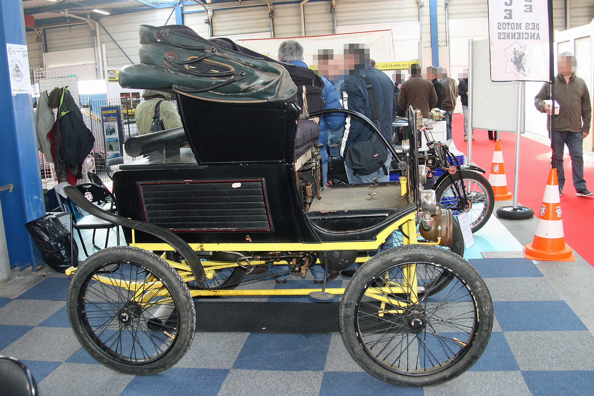Encyclopédie Automobile et sécurité routière, quiz et description automobile | Encyclautomobile.fr