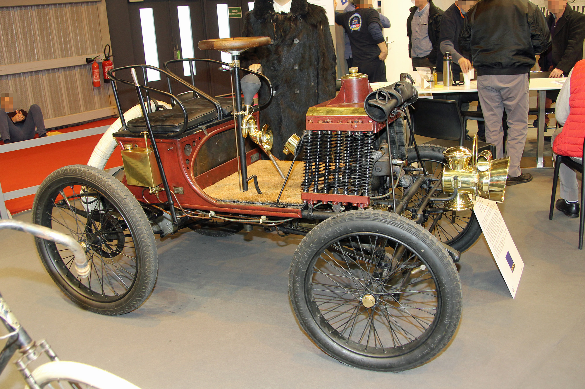 Encyclopédie Automobile et sécurité routière, quiz et description automobile | Encyclautomobile.fr