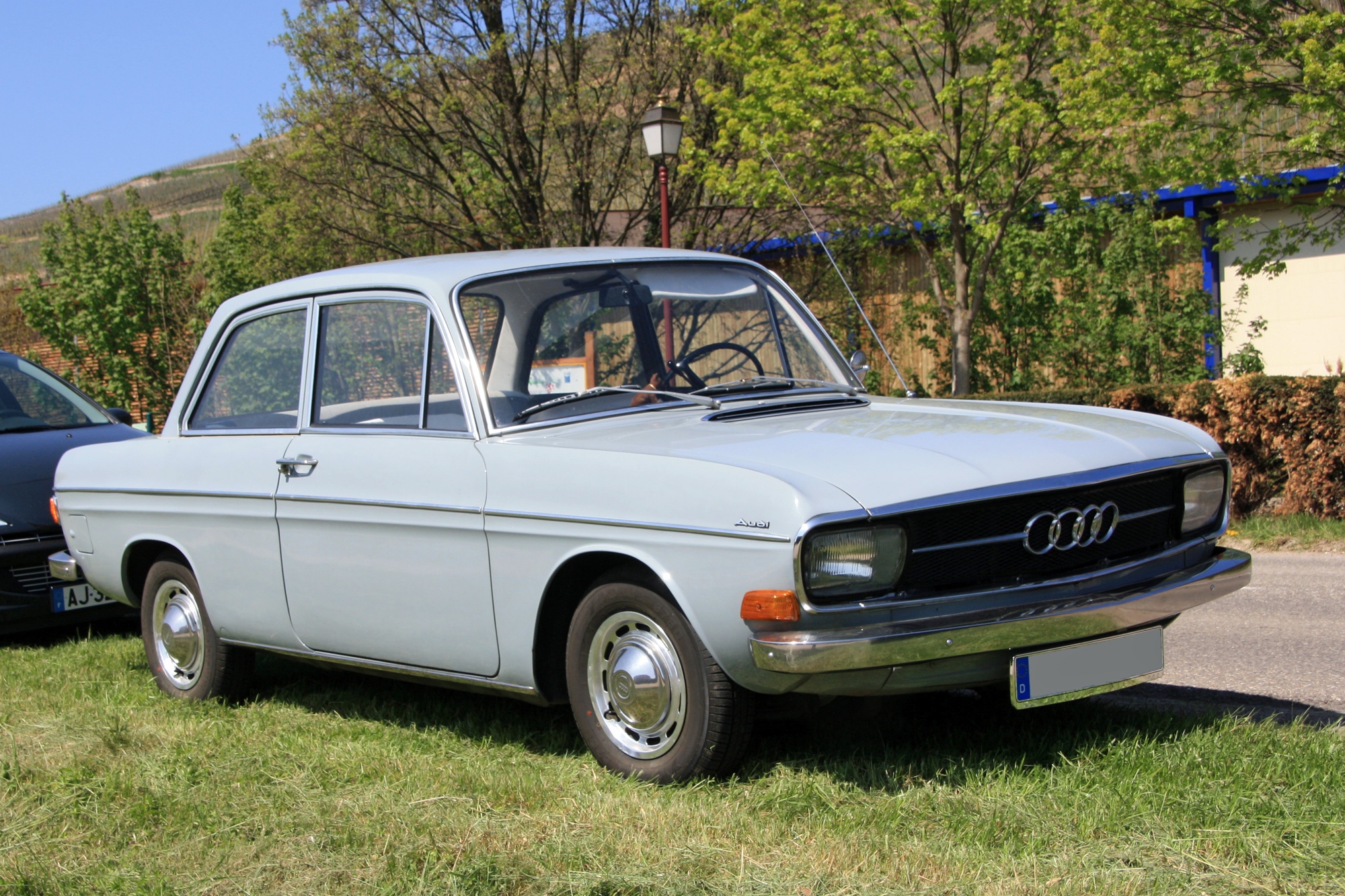 Description du véhicule Audi 60 - Encyclopédie automobile Encyclautomobile.fr