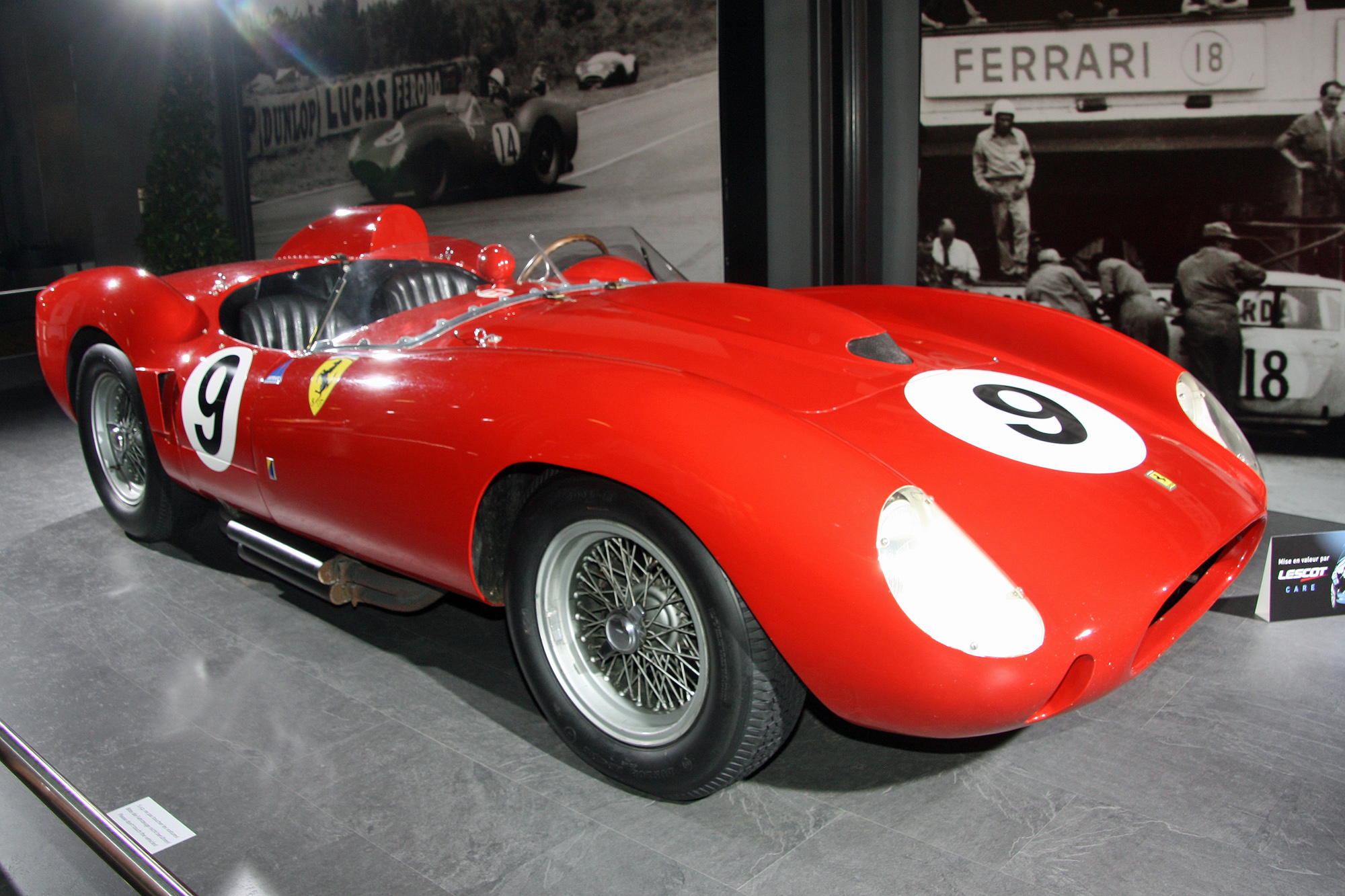 Description du véhicule Ferrari 250 TR - Encyclopédie automobile Encyclautomobile.fr